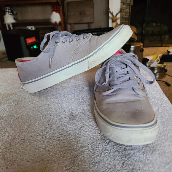 Vans | Shoes | Vans Authentic With Embroidered Heel Detail Sz 85 | Poshmark